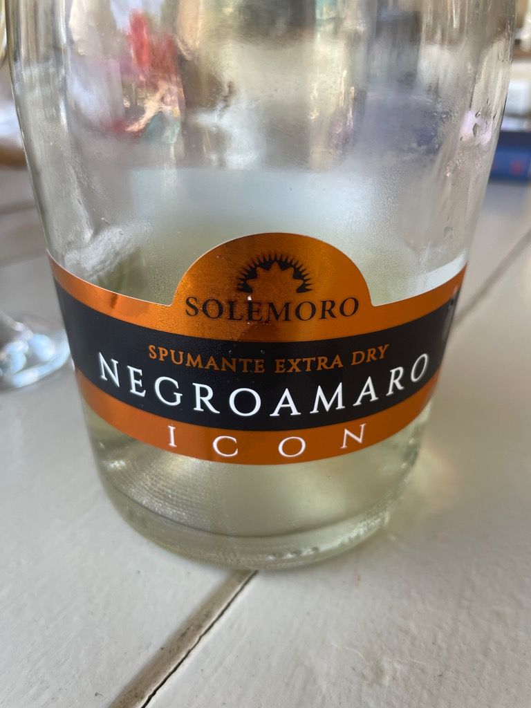 NV Cantine Due Palme Solemoro Icon Extra Dry, Italy - CellarTracker