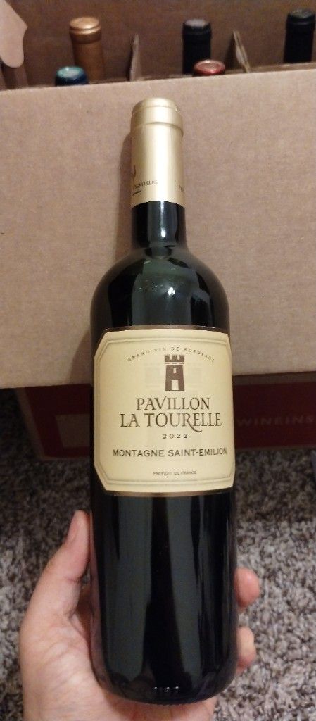 2022 Producta Vignobles Pavillon La Tourelle Montagne Saint-Émilion ...