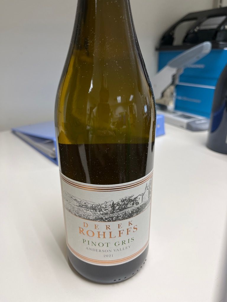 2021 Derek Rohlffs Pinot Gris Wiley Vineyard, USA, California, North ...