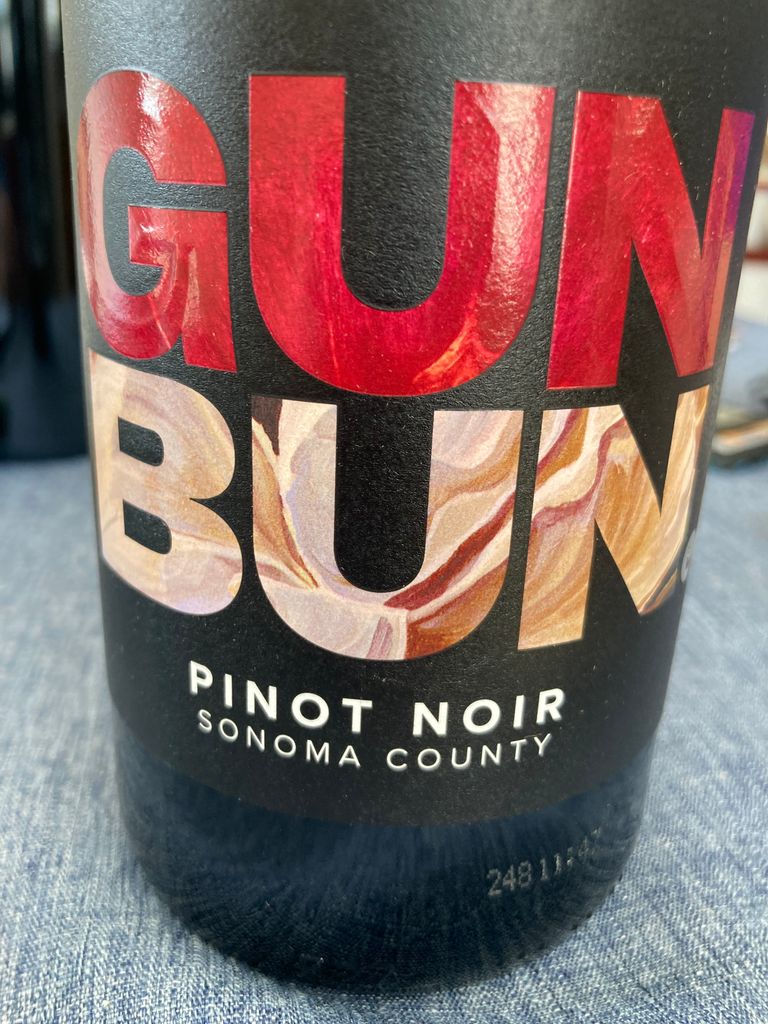 2021 Gundlach Bundschu Pinot Noir "Gun Bun", USA, California, Sonoma ...