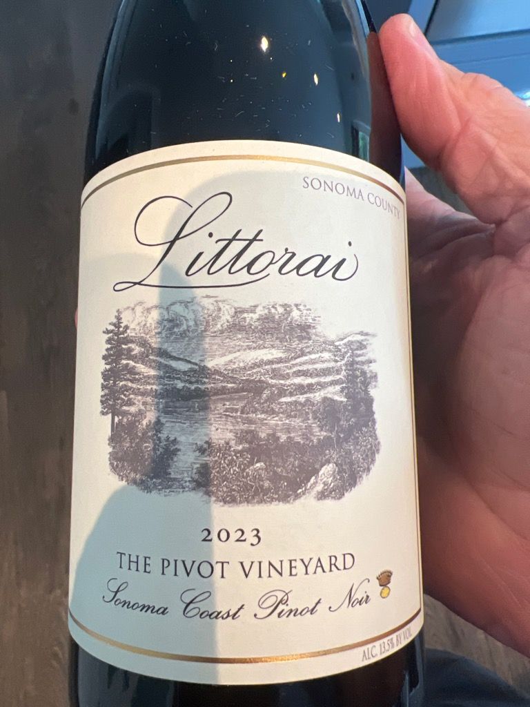2023 Littorai Pinot Noir The Pivot Vineyard, USA, California, Sonoma ...