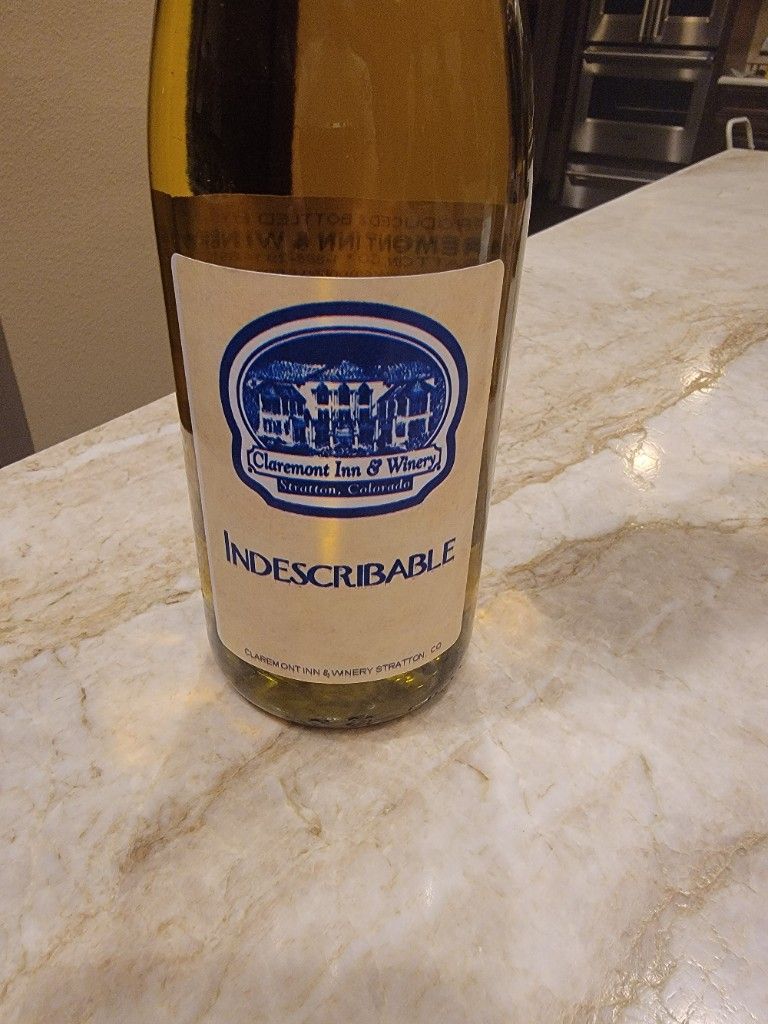 NV Claremont Inn & WInery Riesling Indescribable, USA, Colorado ...