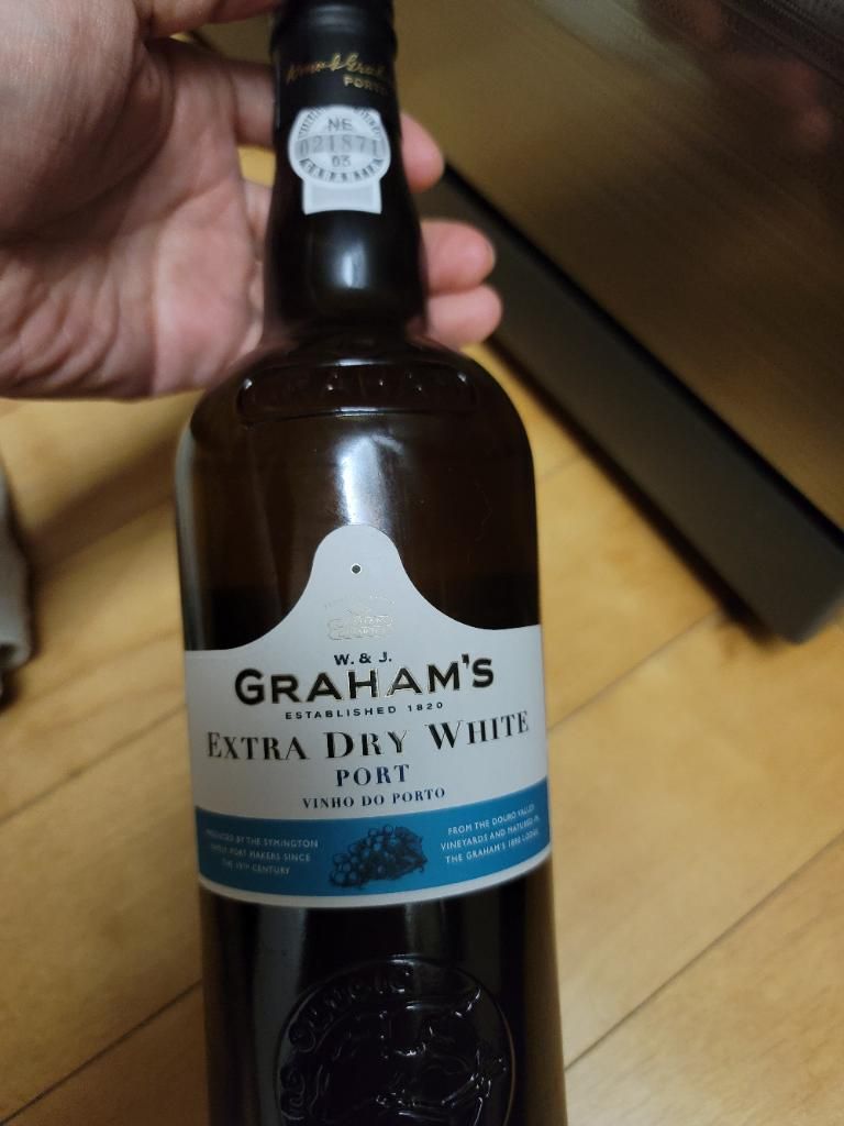 2015 Graham Porto Extra Dry Port, Portugal, Douro, Porto - CellarTracker