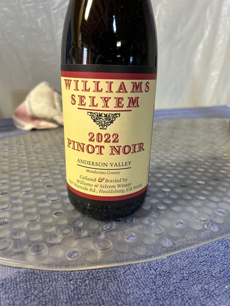 2022 Williams Selyem Pinot Noir Williams Selyem Estate Vineyard, USA ...