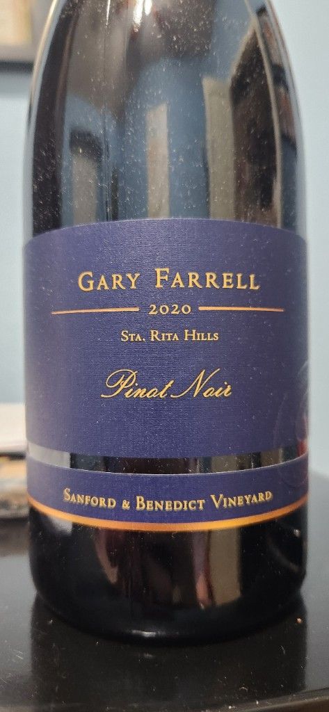 2021 Gary Farrell Pinot Noir Sanford & Benedict, USA, California ...
