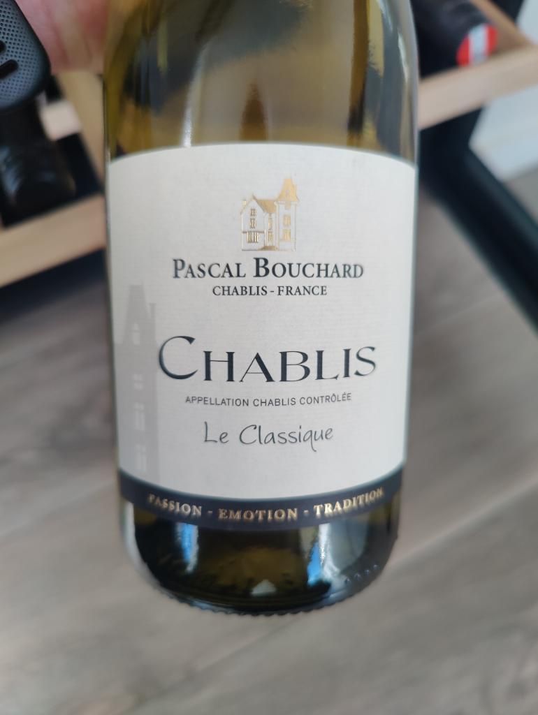 2022 Pascal Bouchard Chablis Le Classique, France, Burgundy, Chablis - CellarTracker