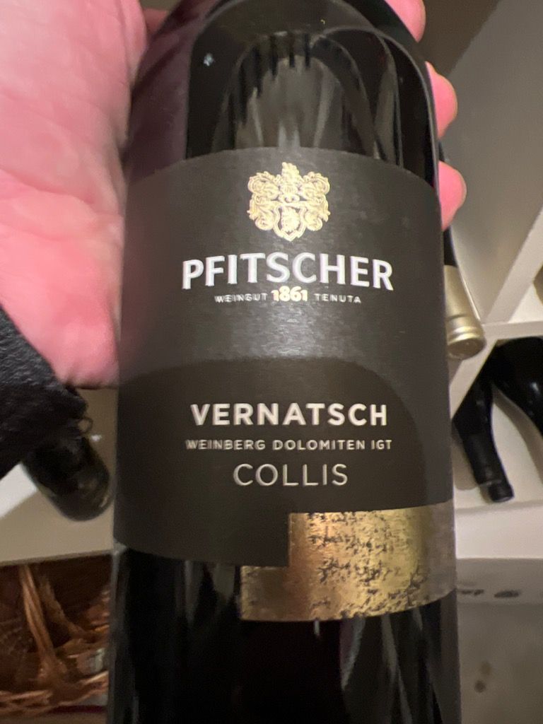 2021 Ansitz Pfitscher Alto Adige - Südtirol Vernatsch Collis, Italy ...