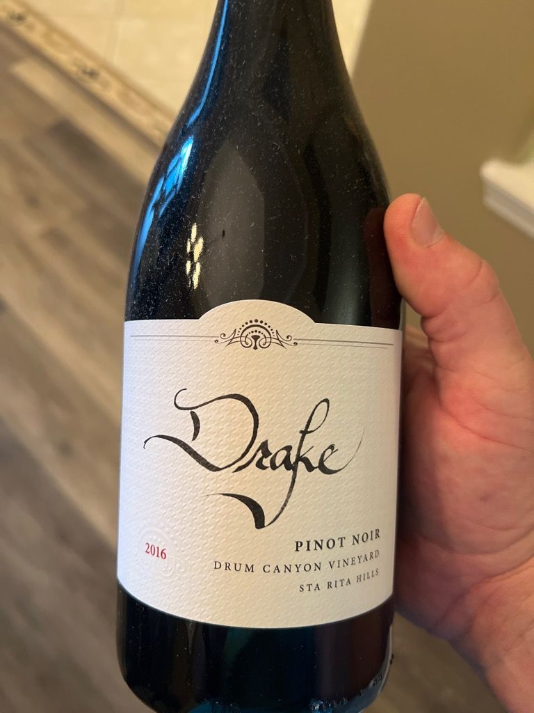 2016 Drake Pinot Noir Drum Canyon Vineyard, USA, California, Central ...