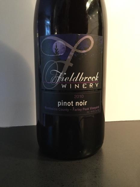 2010 Fieldbrook Winery Pinot Noir Farley Peak Vineyard, USA, California ...