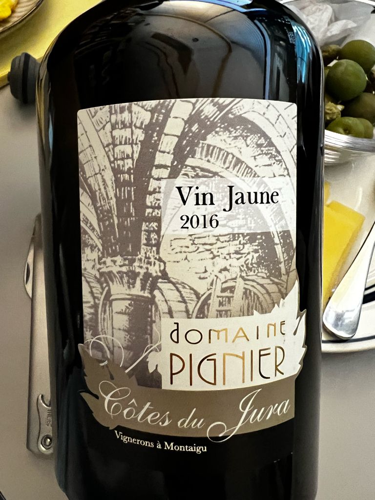 2018 Domaine Pignier Côtes du Jura Vin Jaune, France, Jura, Côtes du ...