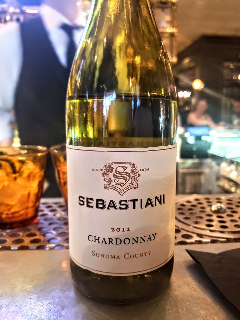 2012 Sebastiani Vineyards & Winery Chardonnay Sonoma County, USA ...