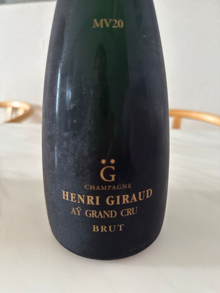 NV Henri Giraud Champagne Grand Cru Fut de Chene MV20, France ...