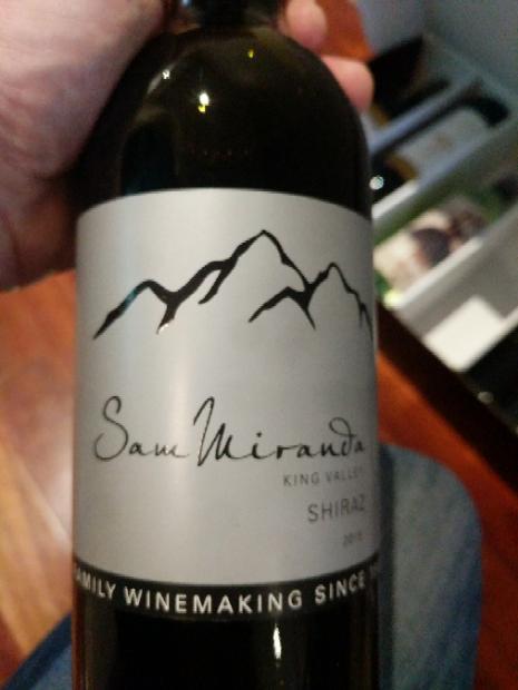 2016 Sam Miranda Shiraz Mountain Range, Australia, Victoria, North East ...