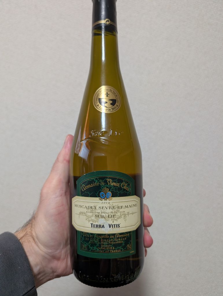 2014 Domaine du Vieux Chai Muscadet de Sèvre-et-Maine sur lie Terra ...