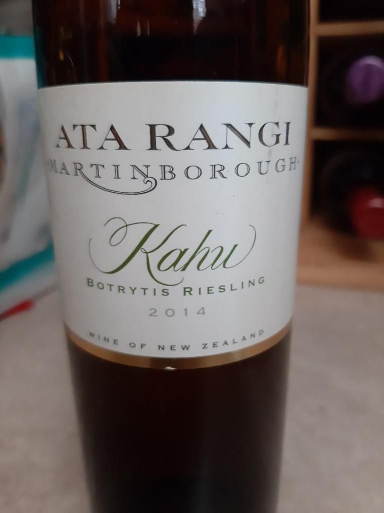 2014 Ata Rangi Riesling Kahu Botrytis, New Zealand, North Island ...