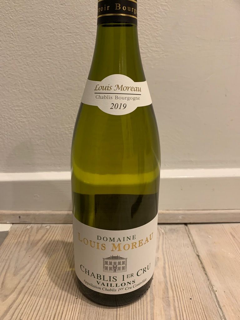 2019 Domaine Louis Moreau Chablis 1er Cru Vaillons, France, Burgundy ...