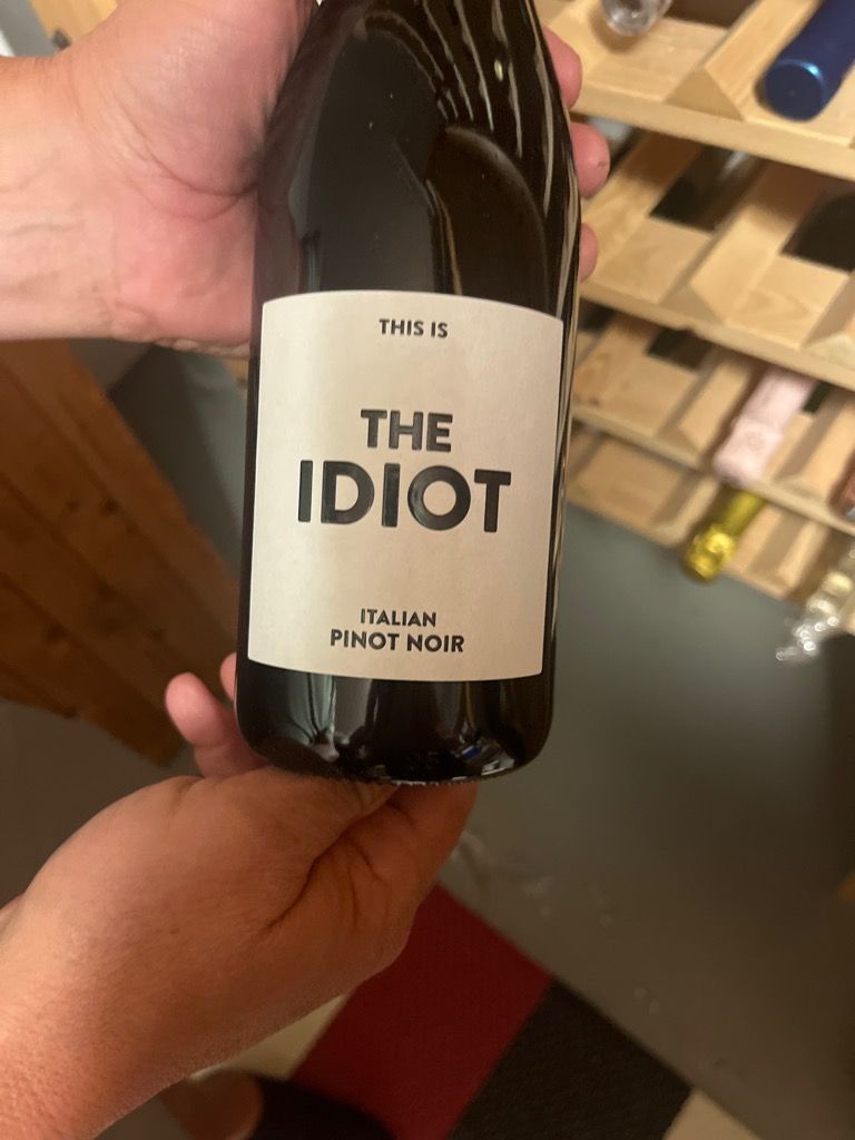 2022 Enjoy Wine & Spirits Pinot Noir This is the Idiot, Italy ...