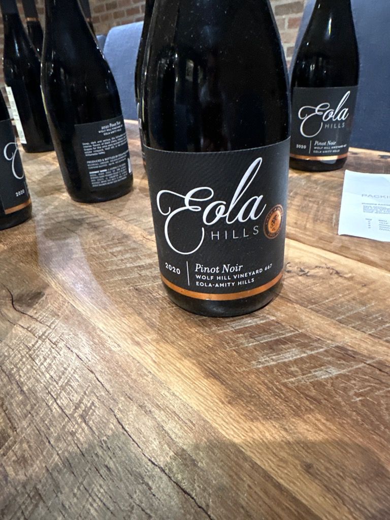 2020 Eola Hills Wine Cellars Pinot Noir Reserve Wolf Hill 667, USA ...