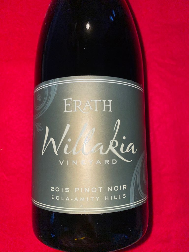 2015 Erath Pinot Noir Willakia Vineyard, USA, Oregon, Willamette Valley ...