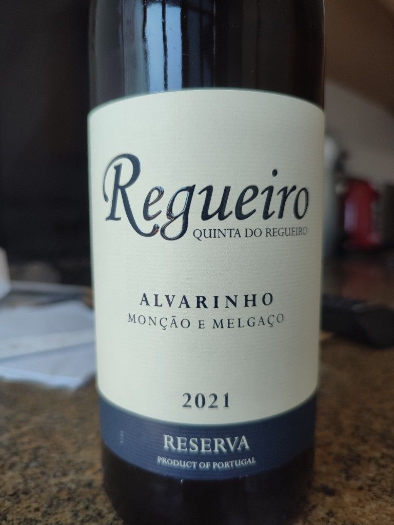 2021 Quinta do Regueiro Alvarinho Vinho Verde Branco Reserva, Portugal ...