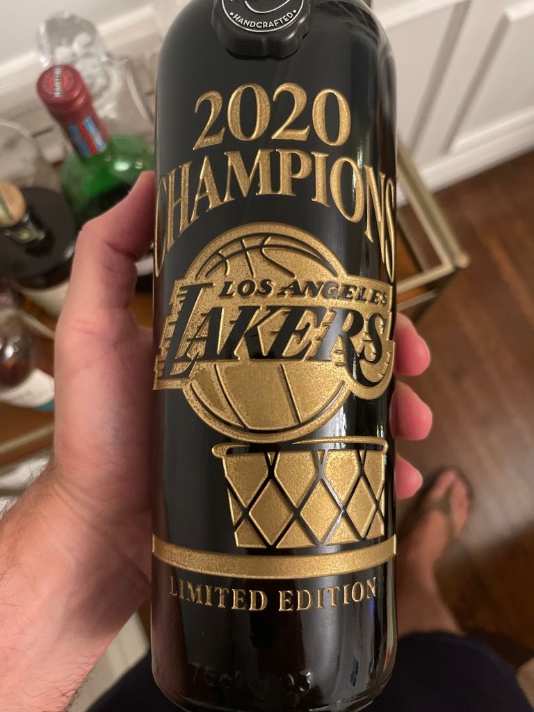 NV Manos Wine 2020 Champions Los Angeles Lakers Limited Edition, USA ...