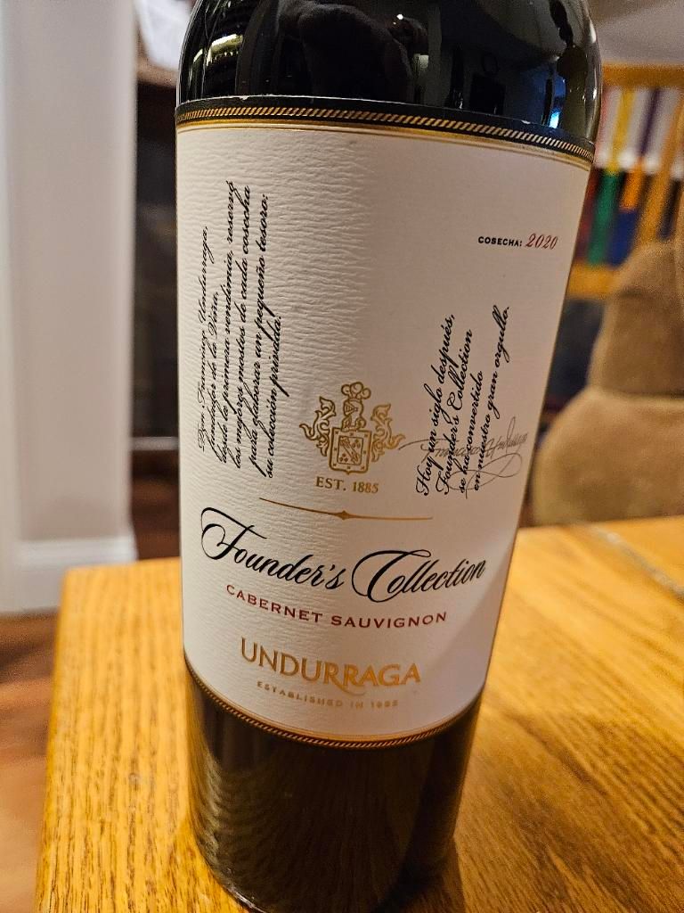 2021 Undurraga Cabernet Sauvignon Founder's Collection, Chile, Maipo ...