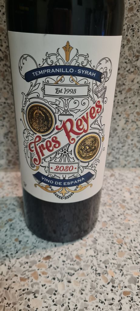 2021 Bodegas Tres Reyes Tempranillo Syrah, Spain - CellarTracker