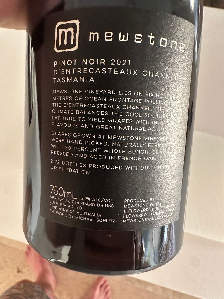 2021 Mewstone Pinot Noir D'Entrecasteaux Channel, Australia, Tasmania ...