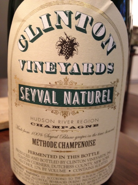 NV Clinton Vineyards Seyval Naturel, USA, New York, Hudson River ...