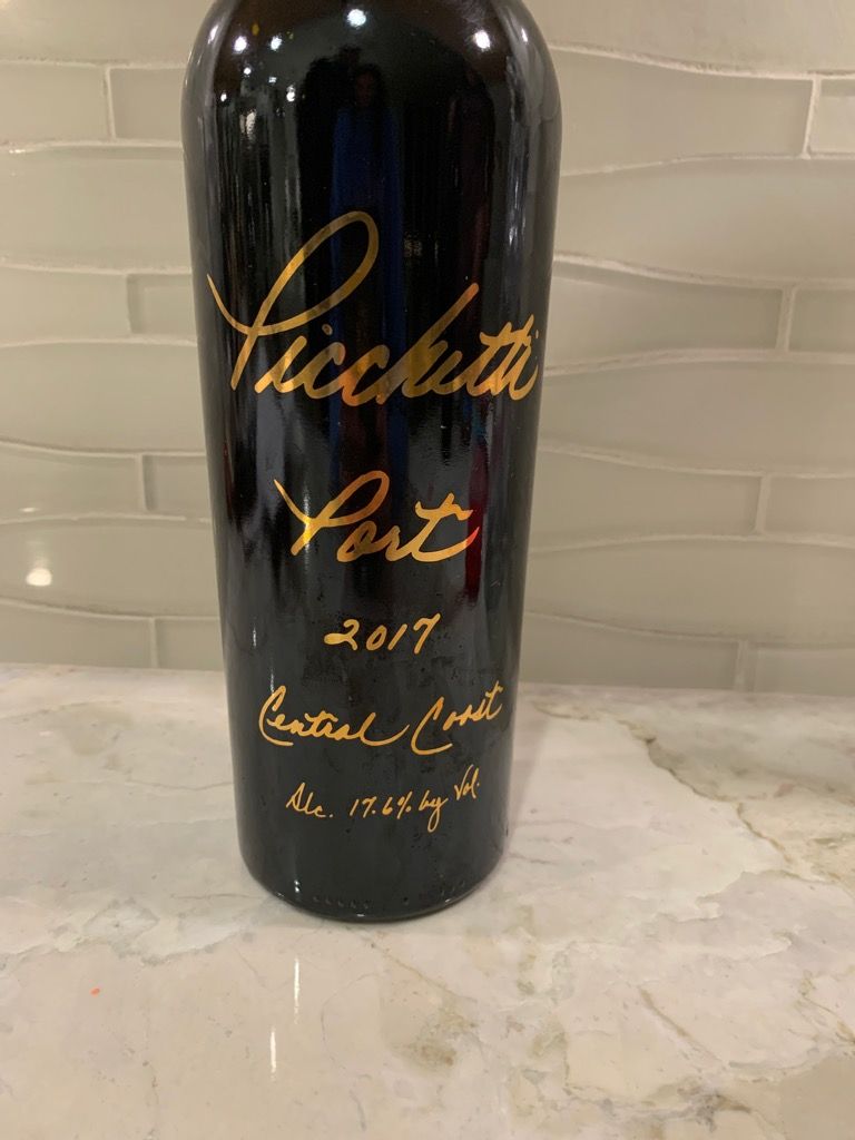 NV Picchetti Winery Port, USA, California, Santa Cruz Mountains ...