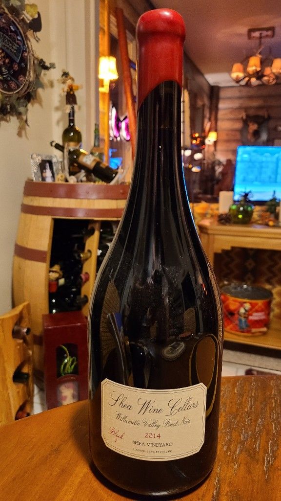 2014 Shea Wine Cellars Pinot Noir Block 7 Shea Vineyard, USA, Oregon ...