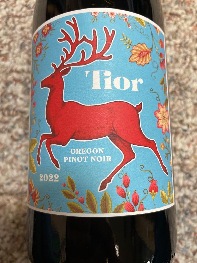 2022 Tior Pinot Noir, USA, Oregon, Willamette Valley, Dundee Hills ...