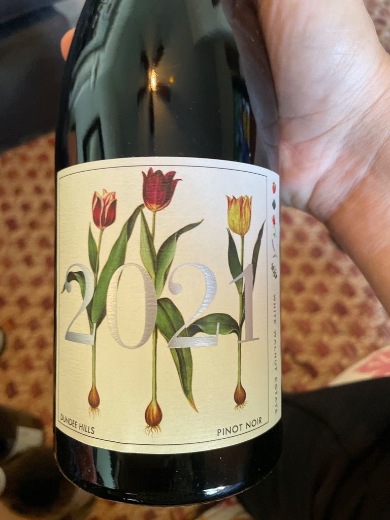 2021 White Walnut Estate Pinot Noir, USA, Oregon, Willamette Valley ...