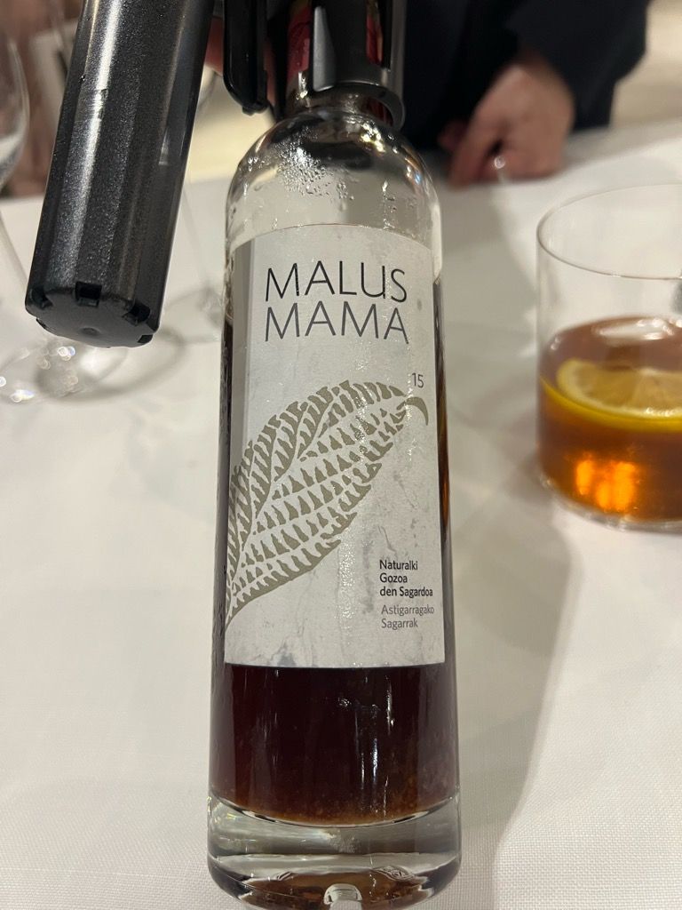 2015 Malus Mama Malus Mama Ice Cider, Spain, País Vasco - CellarTracker