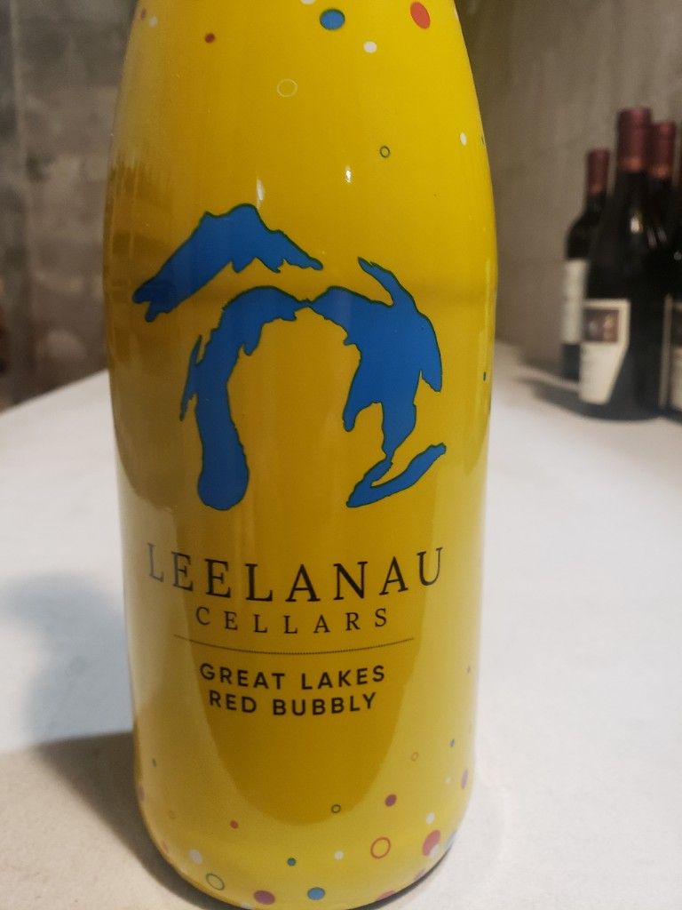 NV Leelanau Cellars Great Lakes Red Bubbly, USA, Michigan, Leelanau ...