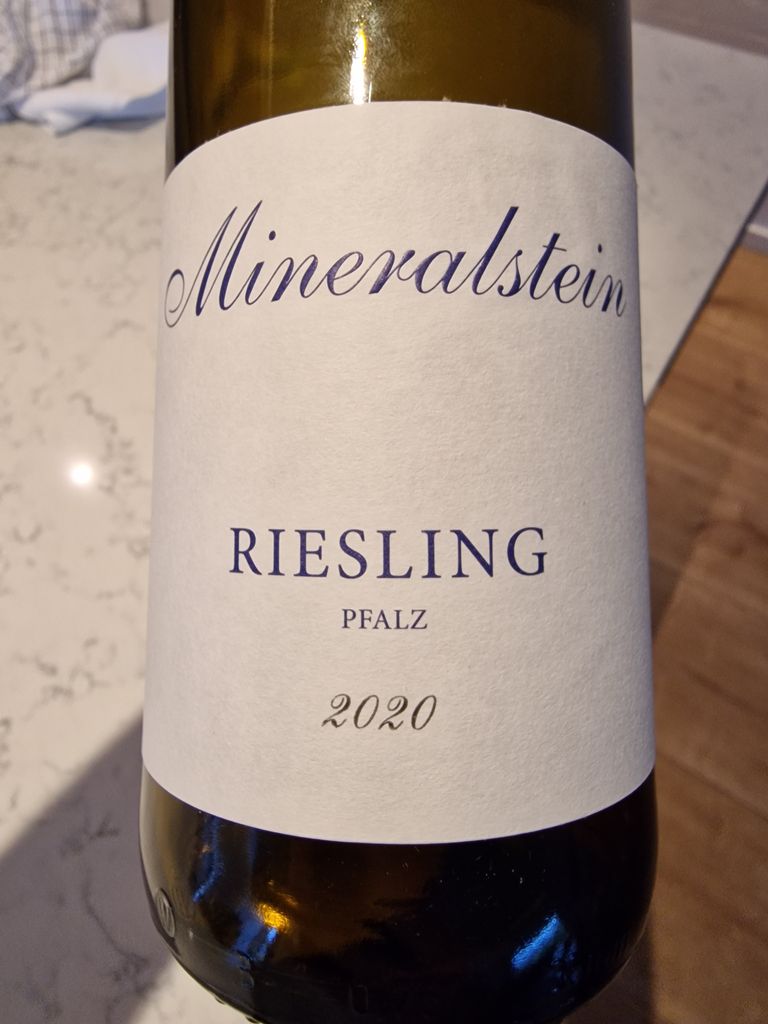 2021 Gerd Stepp Riesling Mineralstein Germany Pfalz CellarTracker 2021-gerd-stepp-riesling-mineralstein-germany-pfalz-cellartracker