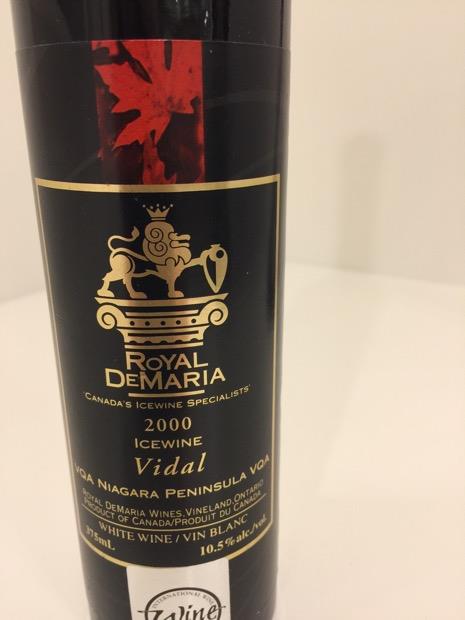 2000 Royal DeMaria Vidal Icewine, Canada, Ontario, Niagara Peninsula ...