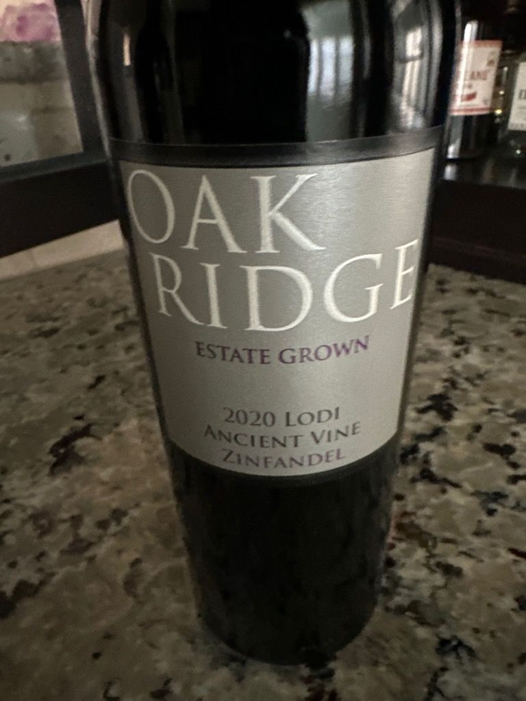 2020 Oak Ridge Winery Zinfandel Lodi, USA, California, Central Valley ...