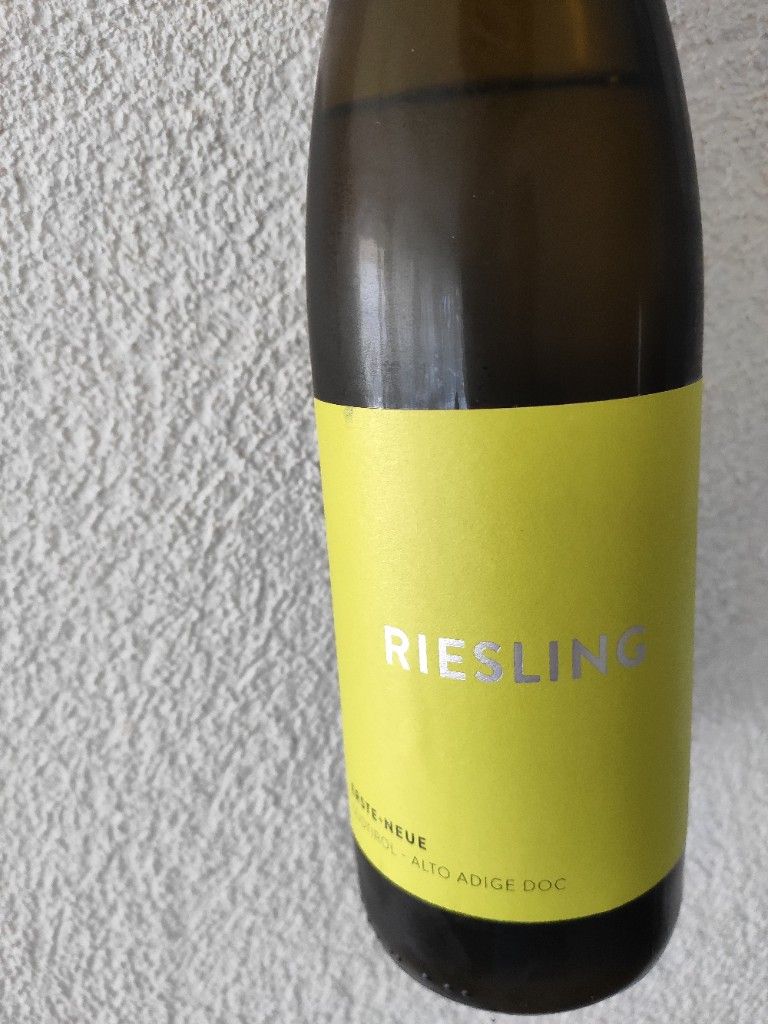 2023 Erste+Neue Kellerei Riesling Alto Adige - Südtirol, Italy ...
