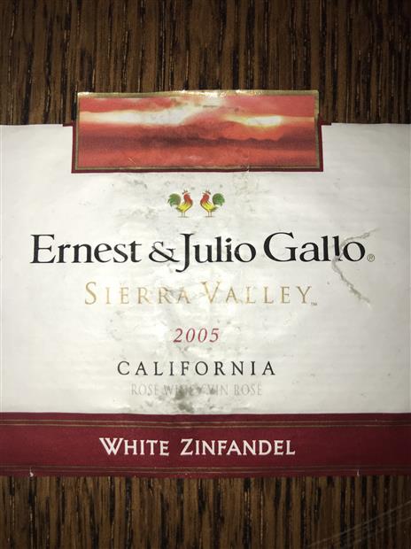 2006 Gallo Family Vineyards / Gallo of Sonoma White Zinfandel, USA ...