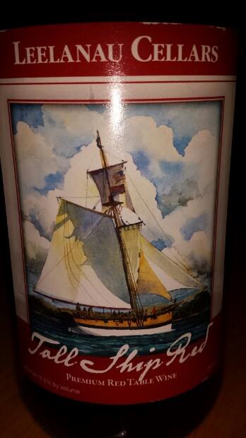 NV Leelanau Cellars Tall Ship Red, USA, Michigan, Leelanau Peninsula ...