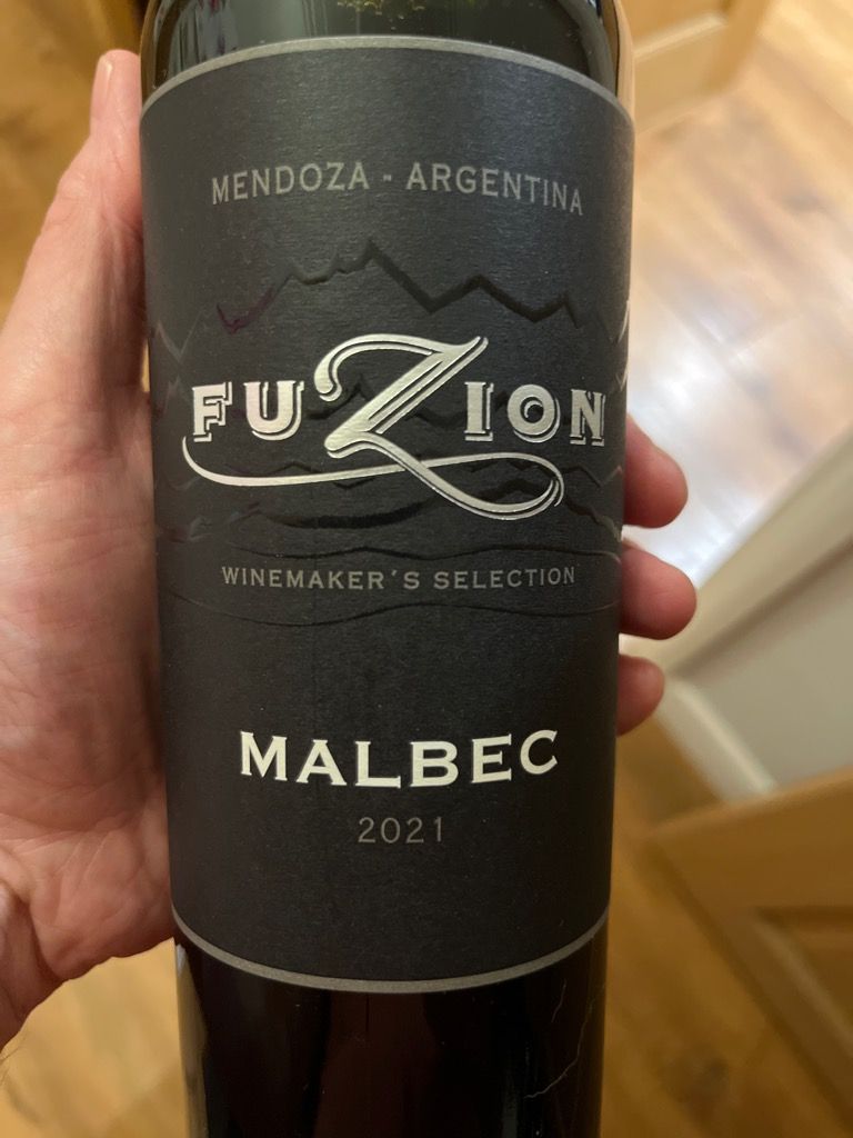 2022 Familia Zuccardi Malbec Fuzion Winemaker's Selection, Argentina, Mendoza - CellarTracker