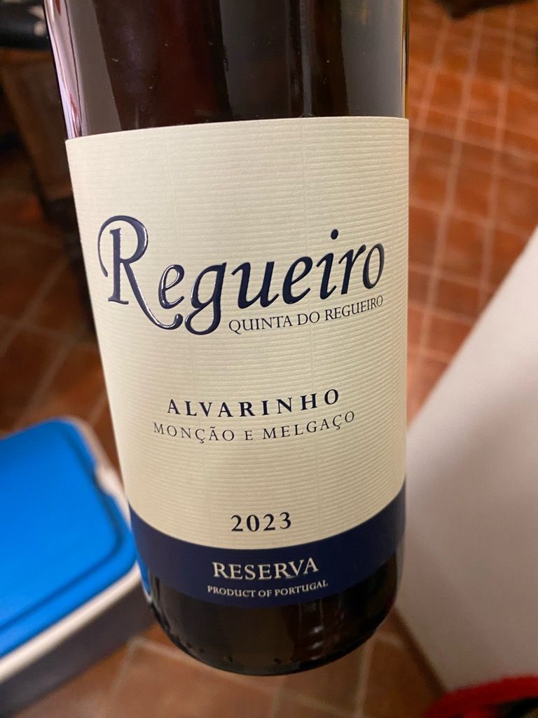 2023 Quinta do Regueiro Alvarinho Vinho Verde Branco Reserva, Portugal ...