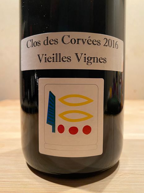 2016 Domaine Prieuré Roch Nuits St. Georges 1er Cru Le Clos des Corvées ...
