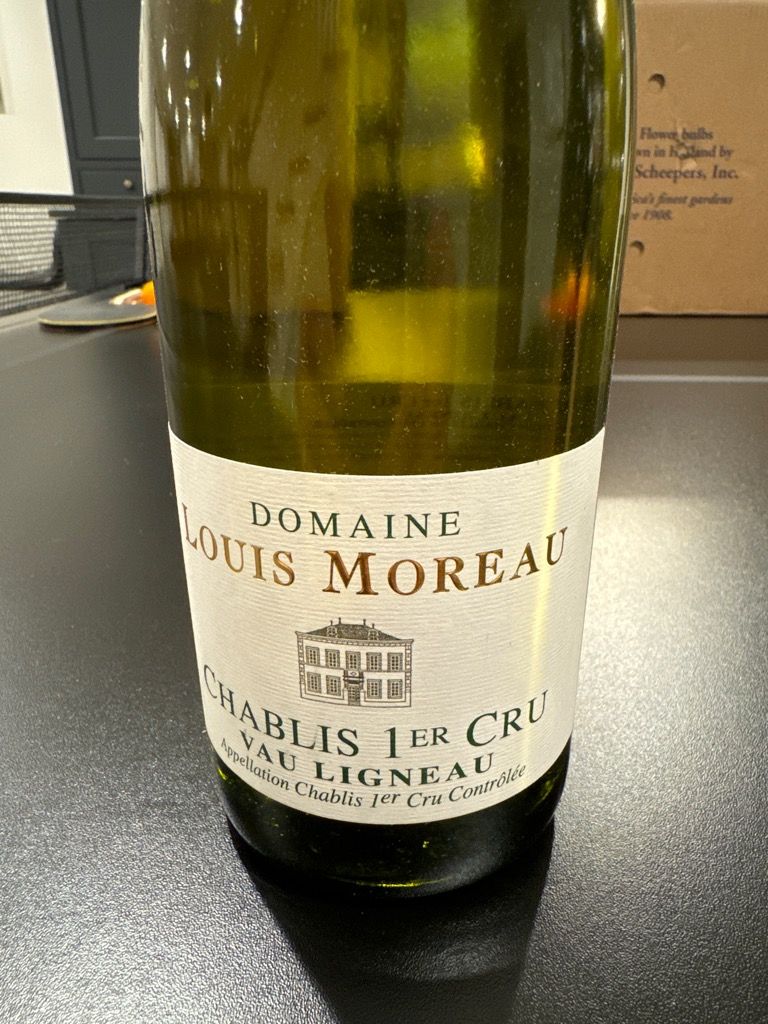 2021 Domaine Louis Moreau Chablis 1er Cru, France, Burgundy, Chablis ...