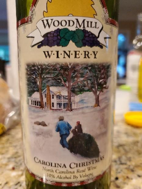 NV WoodMill Winery Blueberry carolina christmas, USA, North Carolina ...