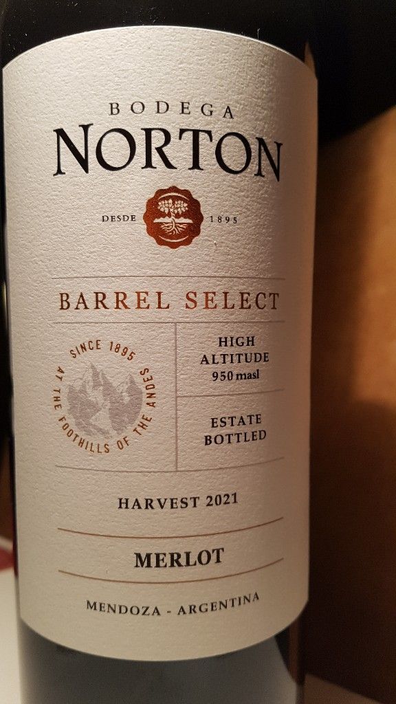 2022 Bodega Norton Merlot Barrel Select, Argentina, Mendoza, Lujan de Cuyo - CellarTracker