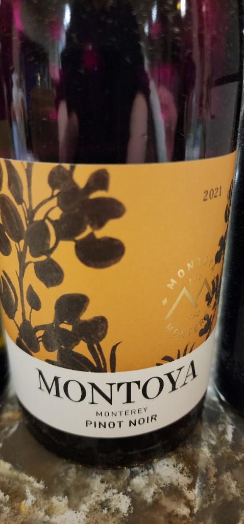 2021 Montoya Vineyards Pinot Noir, USA, California, Central Coast ...