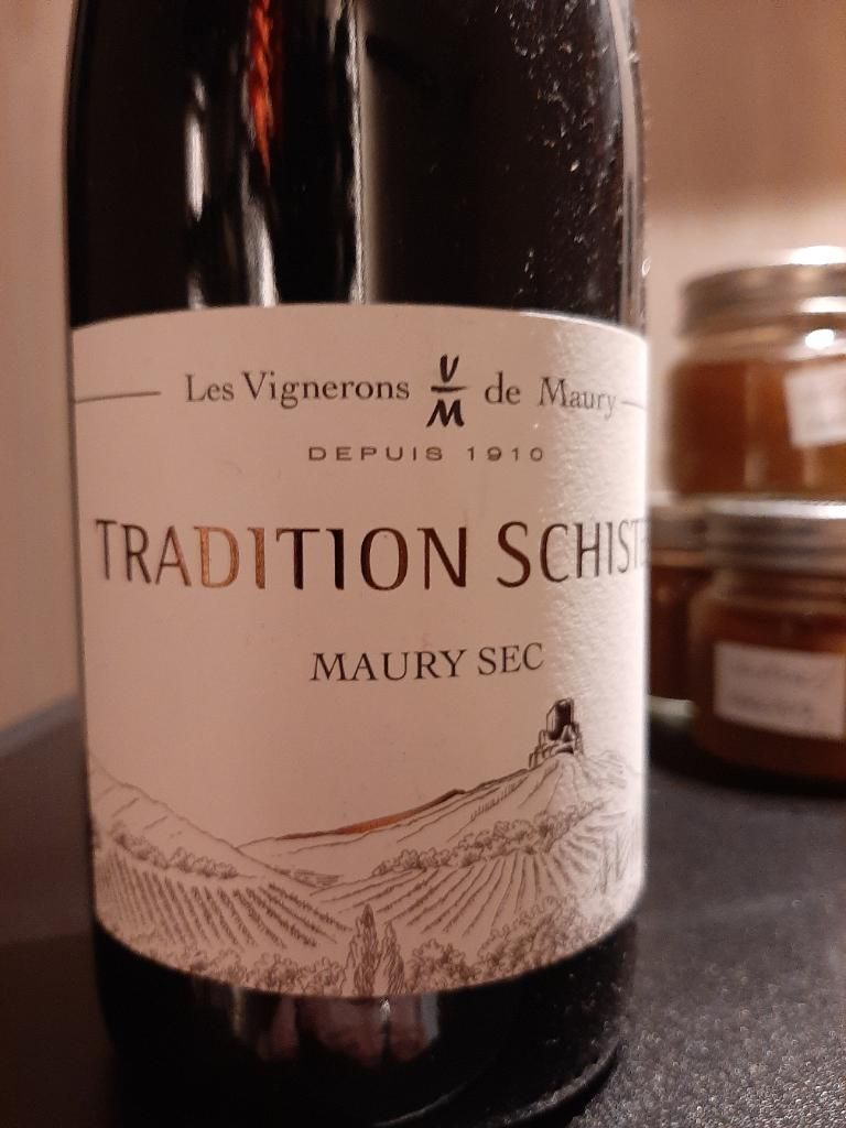 2022 Les Vignerons de Maury Côtes Catalanes Les Maurynates, France ...