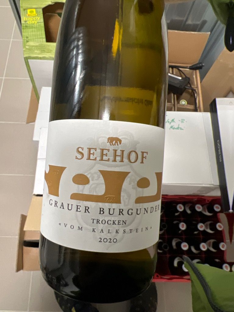 2020 Weingut Seehof Vom Kalkstein Grauer Burgunder trocken, Germany ...